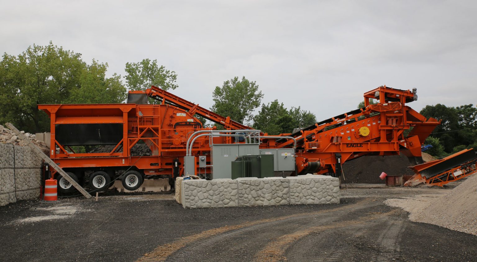 Crushing in Construction & Demolition Recycling